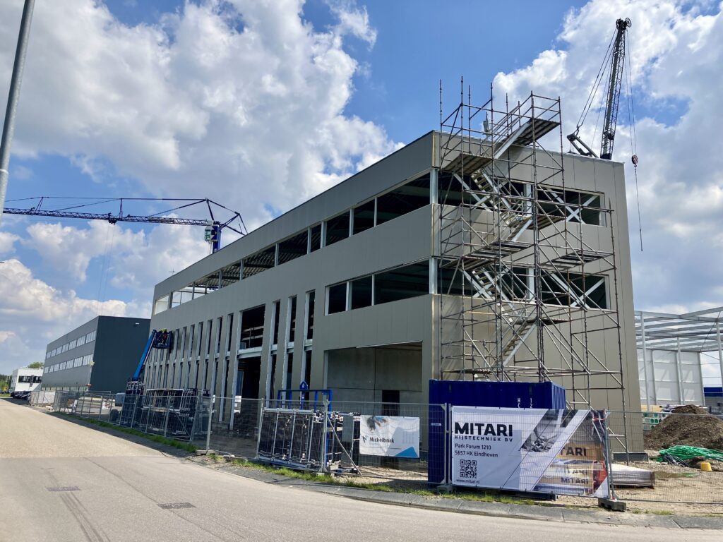 Nieuwbouw bedrijfspand Mitari, Eindhoven - Hercuton